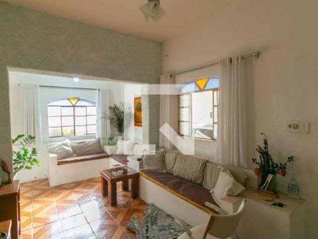 Casa à Venda Dona Clara, 6 Quartos, 250 m² Belo Horizonte