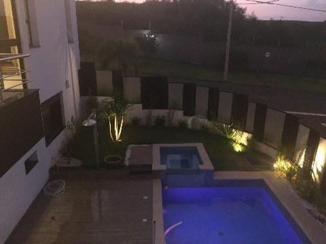 Casa à Venda Damha