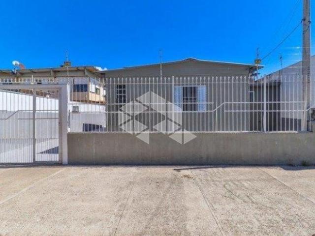 CASA À VENDA DE 3 DORM. | 2 VAGAS EM ELDORADO DO SUL