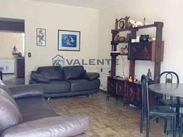 Casa á venda de 3 dormitórios, Jardim Pinheiros em Valinhos SP