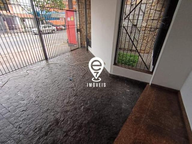 CASA A VENDA DE 3 DORMITÓRIOS NA SAÚDE!