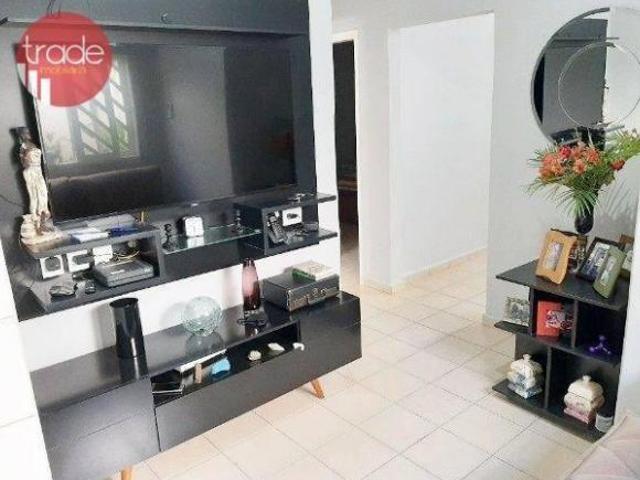 Casa à Venda de 03 Quartos no Bairro Campos Elíseos em Ribeirão Preto com Cozinha Completa em Armári