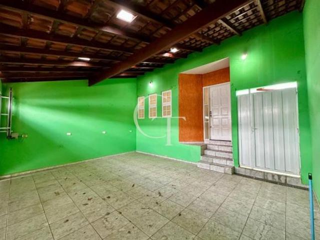 Casa à Venda de 105 m² com 2 Dormitórios no Bairro Vila Texeira em Salto SP