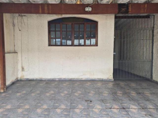 Casa a venda de 110 m, com 2 quartos, 2 vagas de garagem, Exelente localização!