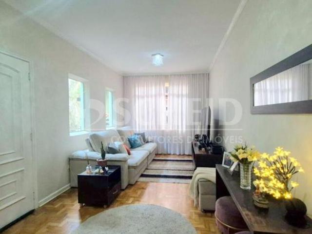 Casa à venda de 152,00m² útil, com 3 quartos e 2 vagas, no Jardim Consórcio