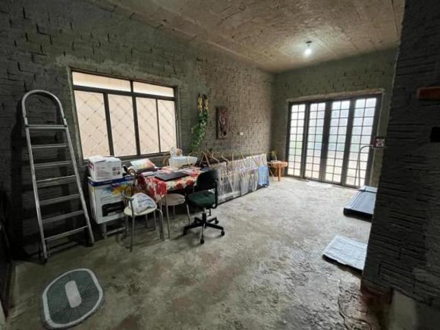 Casa à venda de 200,00m² 05 dormitórios, sendo 01 suíte e 04 vagas de garagem | Condomínio Eldorado