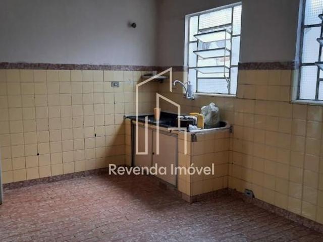 Casa à venda de 2 dormitórios, 2 vagas na Vila Leopoldina