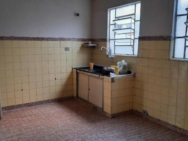Casa à venda de 2 dormitórios, 2 vagas na Vila Leopoldina