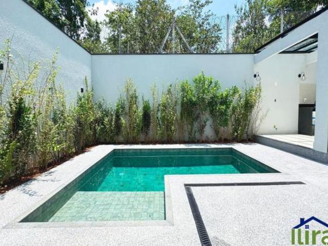 Casa à venda de 306M², 4 Dormitórios, 4 Suítes, Espaço Gourmet, Piscina e 4 Vagas, Residencial 4, Al