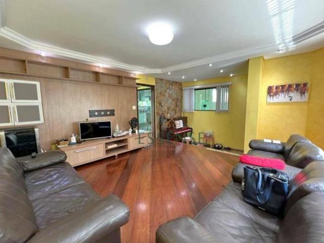Casa à Venda de 327 m² no Jardim Realce em Suzano/SP: 04 suítes