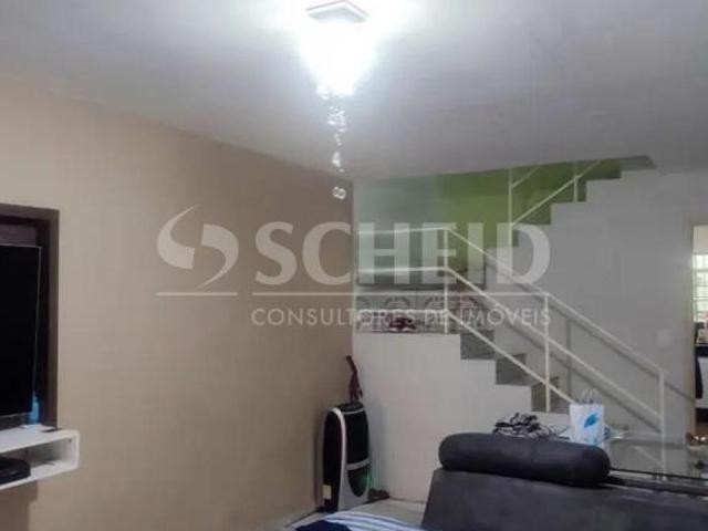 Casa a Venda de 70m² em Interlagos