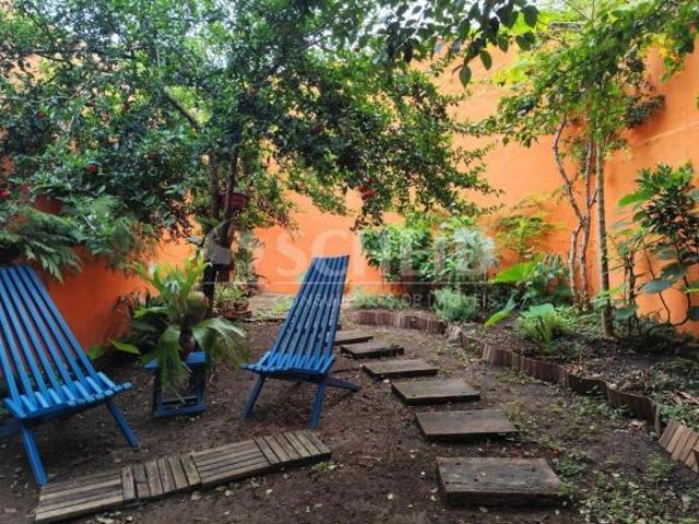 Casa a venda de 98,00m² útil, com 3 quartos e 2 vagas na Cidade Ademar