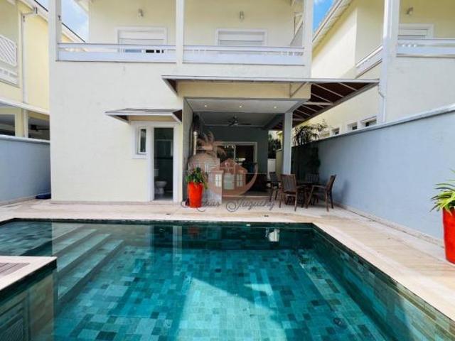 Casa a VENDA Decorada em condomínio arborizado