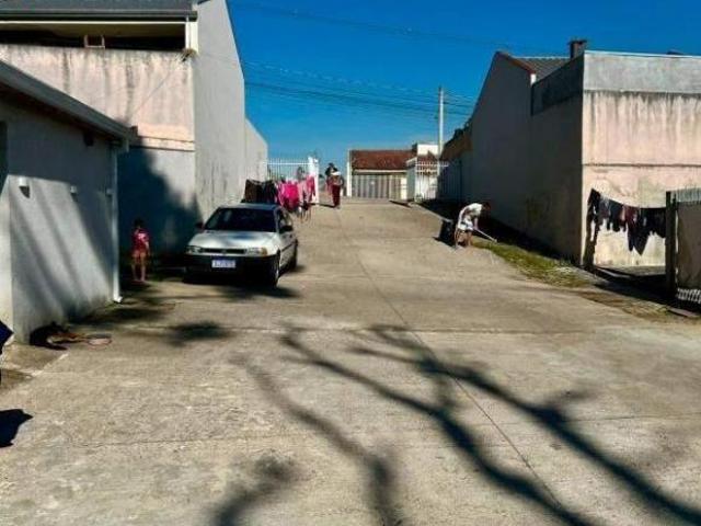 Casa á venda dentro de residencial com 2 quartos no Bairro Estados em Fazenda Rio Grande PR