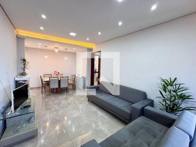 Casa à Venda Diamante, 3 Quartos, 250 m² Belo Horizonte