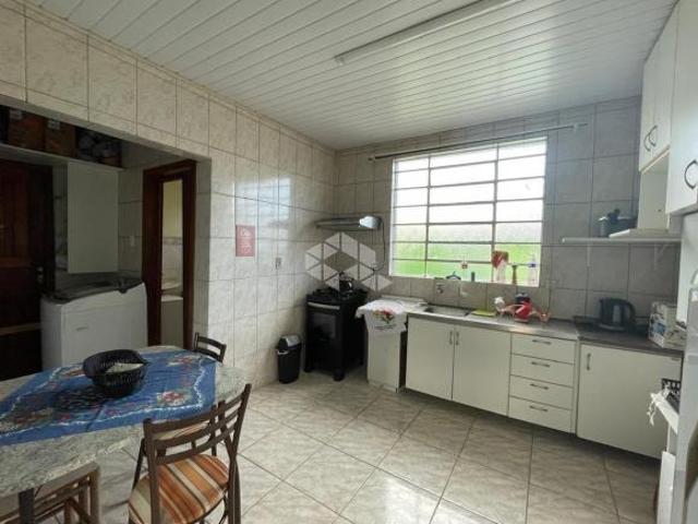 Casa a venda duas independentes em amplo terreno na Cavalhada