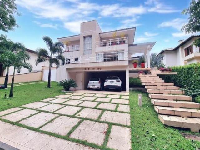 Casa à venda e locação 3 Suites, 2 Vagas, 700M², Socorro, Pindamonhangaba SP | COLONIAL VILLAGE