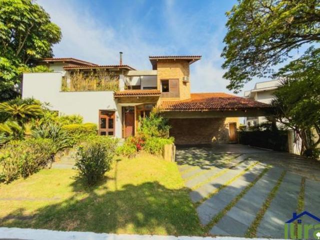 Casa á venda e locação, 3 suítes, 6 vagas no Residencial Alphaville 5, Santana de Parnaíba   S