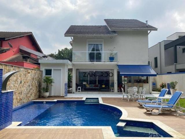 Casa à venda e locação em Riviera de São Lourenço Bertioga/SP
