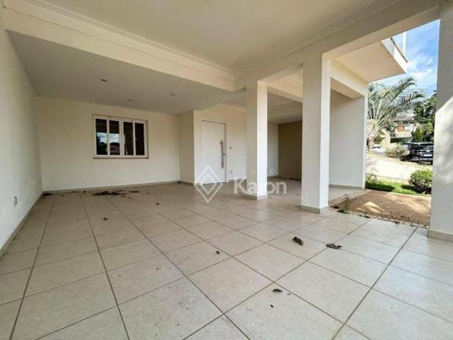 Casa à venda e locação no Condomínio Parque Varvito em Itu/SP