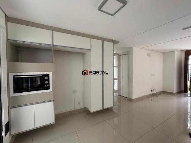 Casa à Venda e Locação no Authentiq Granja Viana! Móveis planejados, cozinha e Dormitórios. PACOT