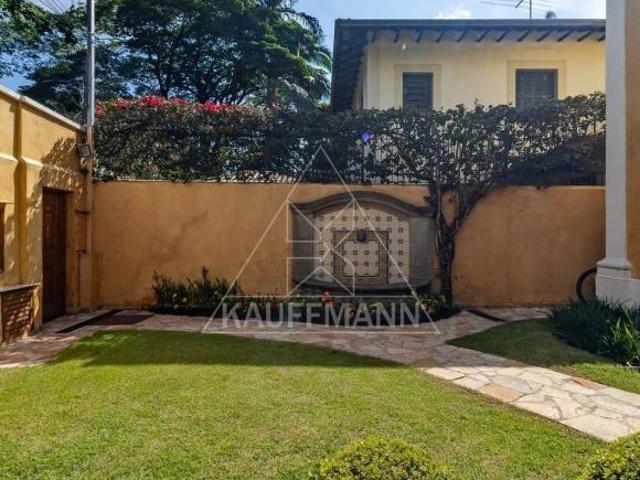 Casa à Venda e Locação no Jardim Europa 3 Quartos 1 Suíte 280m² de Área Construída