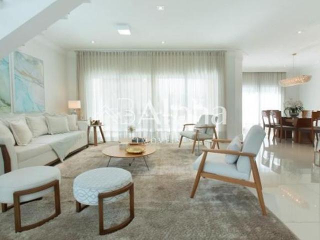 Casa a venda e locação no Residencial Alpha 03 em Santana de Parnaiba SP