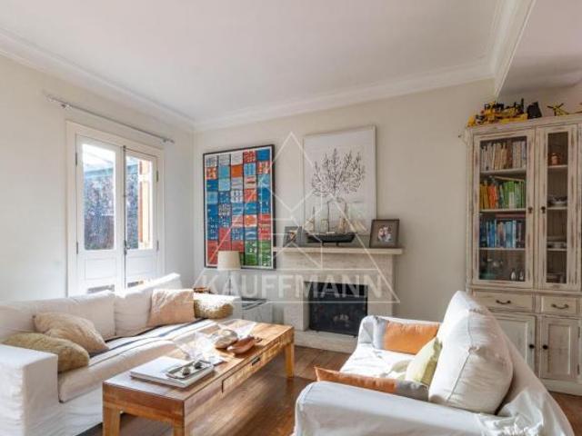 Casa à Venda e Locação Vila Madalena: 6 Dormitórios, 3 Suítes, 8 Vagas e 420m²