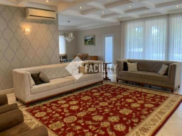 casa á venda e para aluguel em Chácaras Silvania