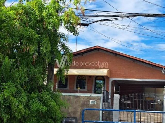 casa á venda e para aluguel em Jardim Bela Vista