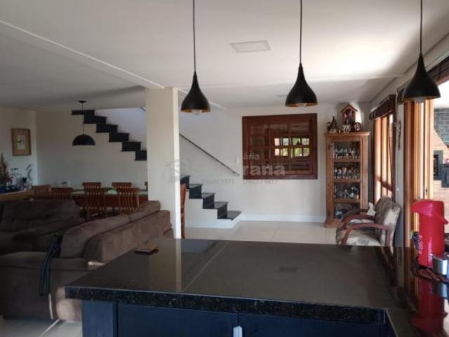 casa á venda e para aluguel em Sousas