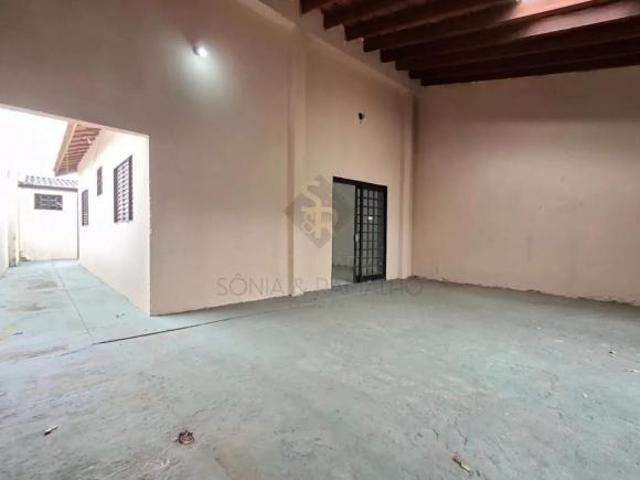 Casa à venda e para alugar com 51,59m² de área construída e 02 quartos no Condomínio Parque dos Pino