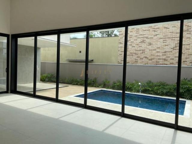 Casa à venda e para alugar em Votorantim, Alphaville Nova Esplanada, com 3 suítes, com 260 m²