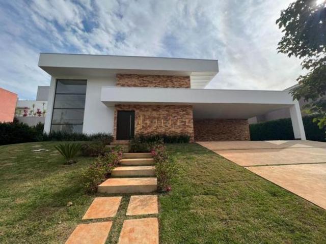 Casa à venda e para alugar em Araçoiaba da Serra, Condomínio Lago Azul, com 4 suítes, com 335 m²