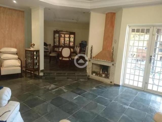Casa à venda e para alugar em Campinas, Loteamento Caminhos de San Conrado Sousas, com 4 quartos