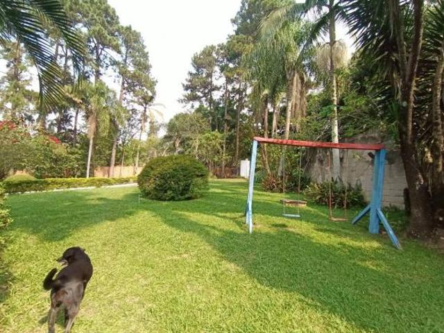 Casa à venda e para alugar em Embu das Artes, Granja Viana, com 5 suítes, com 742.43 m²