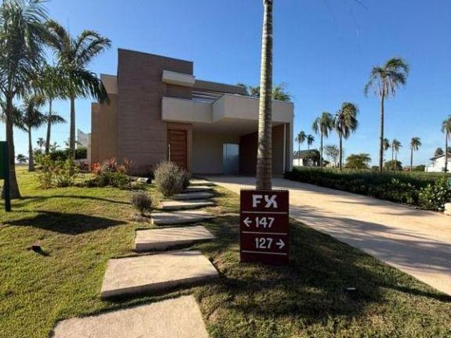 Casa à venda e para alugar em Itaí, Riviera de Santa Cristina II, com 3 quartos, com 160 m²