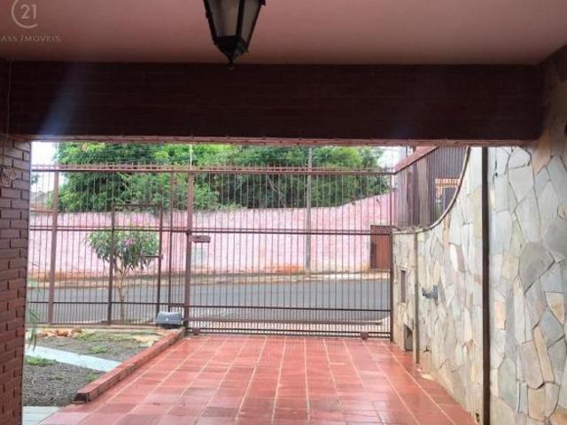 Casa à venda e para alugar em Londrina, Guanabara, com 5 quartos, com 184 m²