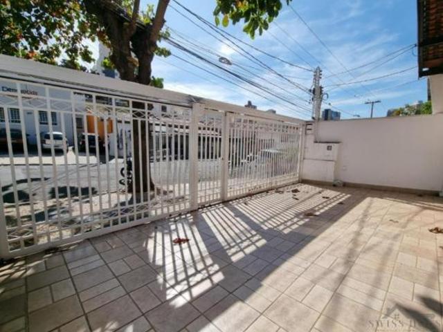 Casa à venda e para alugar no Vila Itapura em Campinas/SP