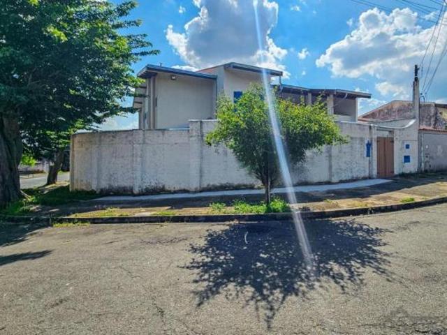 Casa à venda e para alugar no Jardim Amoreiras em Campinas/SP
