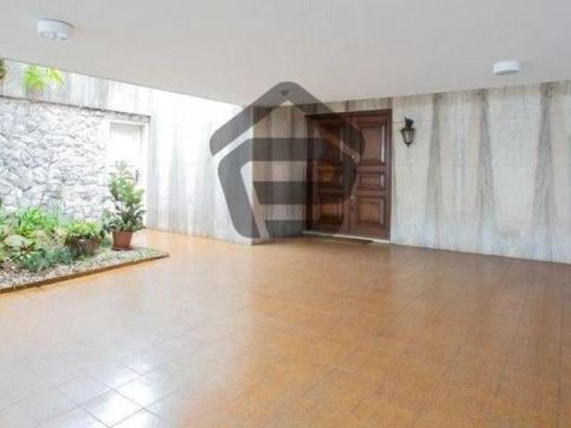 Casa à Venda e para Locação em Mirandópolis