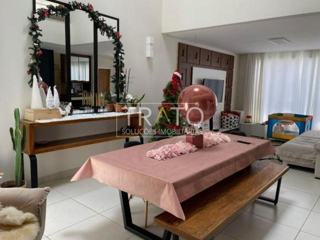 Casa à venda e para locação no Condomínio Piemonte