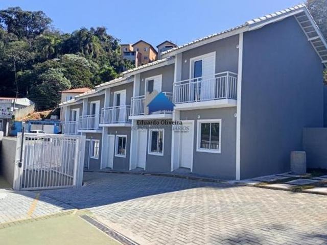 Casa a venda em Cotia 2 dormitorios 1 vaga