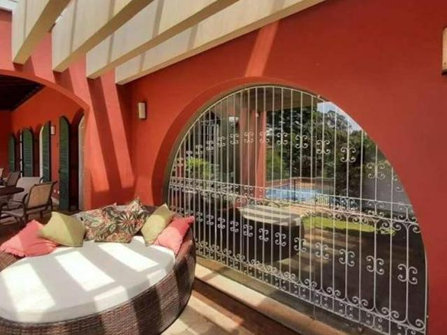 Casa a venda em Cotia