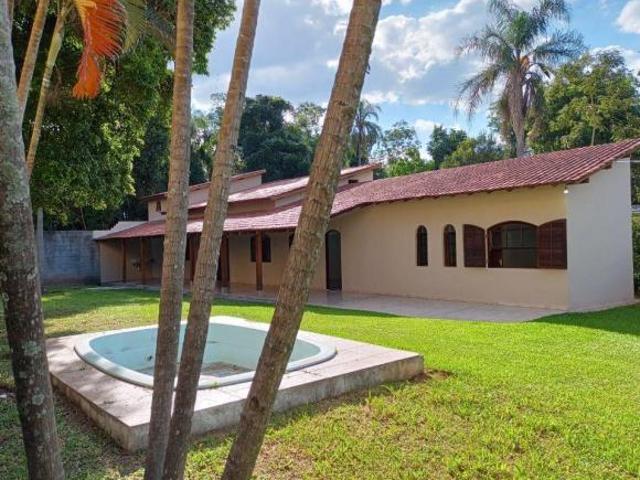 Casa à venda em Cotia, Chácara Vista Alegre, com 2 quartos, com 220 m²