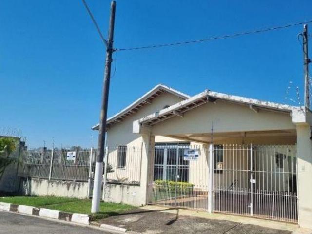 Casa à venda em Cotia, Jardim Nomura, com 4 suítes, com 200 m², Residencial Portal dos Aires