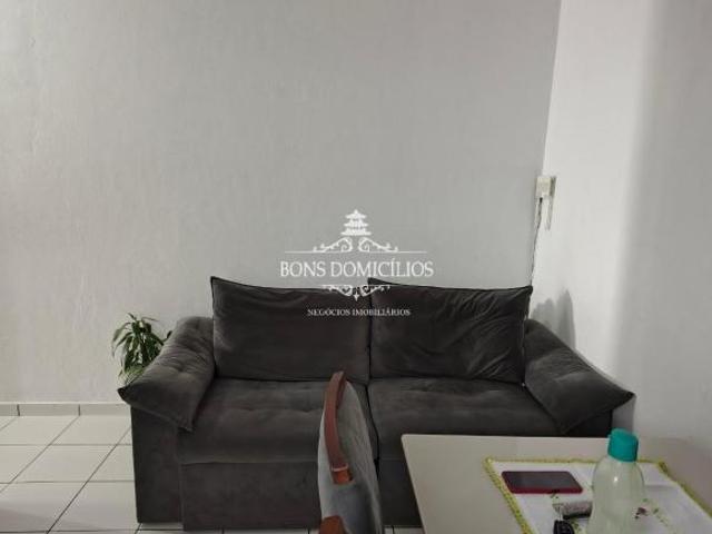 Casa à venda em Cotia SP, Jardim Empirio 2 quartos, 1 sala, 1 banheiro, 1 vaga coberta, 90,00 m² d