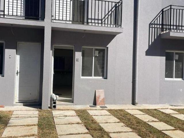Casa à venda em Cotia, Quinta dos Angicos, com 2 quartos, com 70 m², Residencial Malibu
