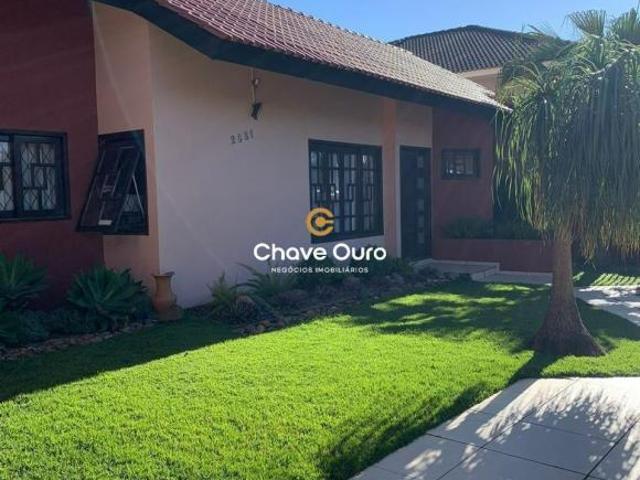 Casa à venda em Country