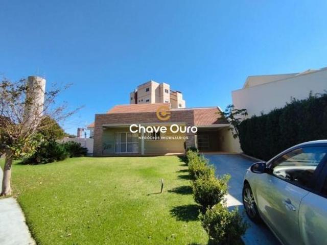 Casa à venda em Country